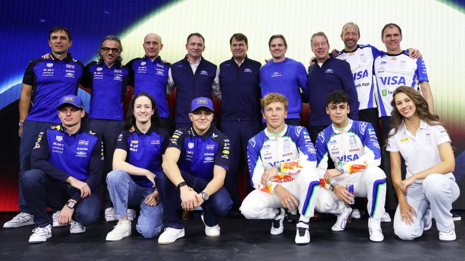 Red Bull y Racing Bulls revelaron el diseño de sus autos para la ...